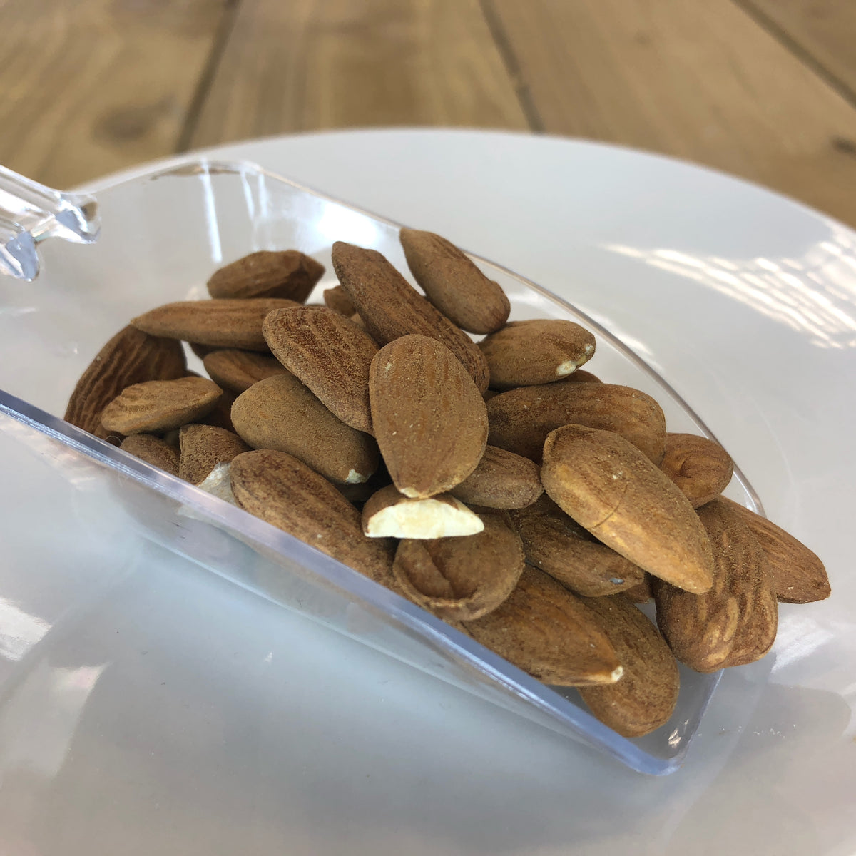 Almonds (100g) – Refill Weigh Save